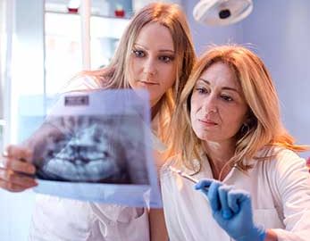 Medical Technologist Certification & Degree Programs